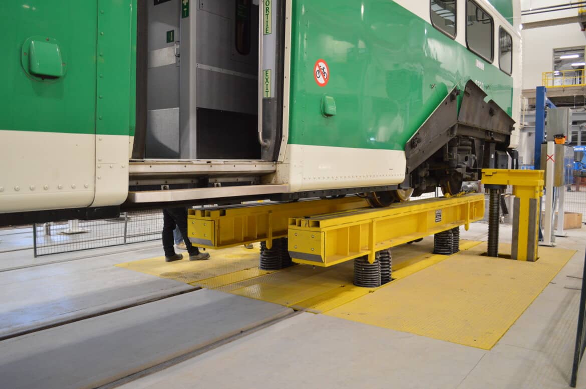 Car Body Hoists: Essential Rail Maintenance Equipment