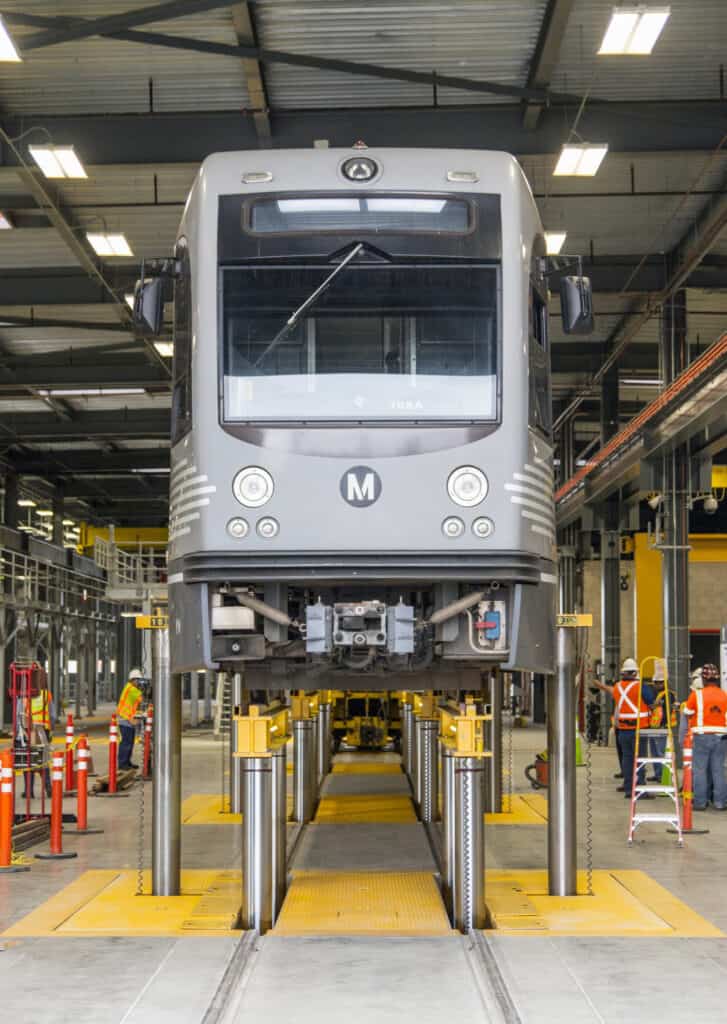 Car Hoists: Reliable Lifting Solutions for Vehicles