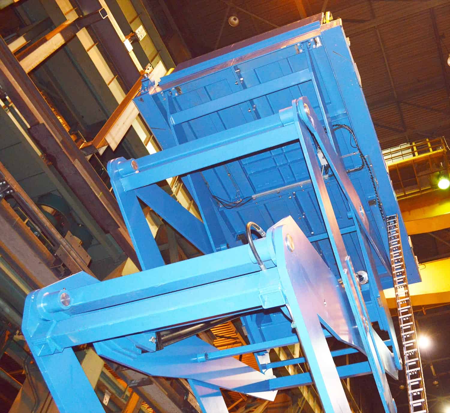 Why Aerospace and Defence Industries Trust Multi-Stage Lifts for Engine ...